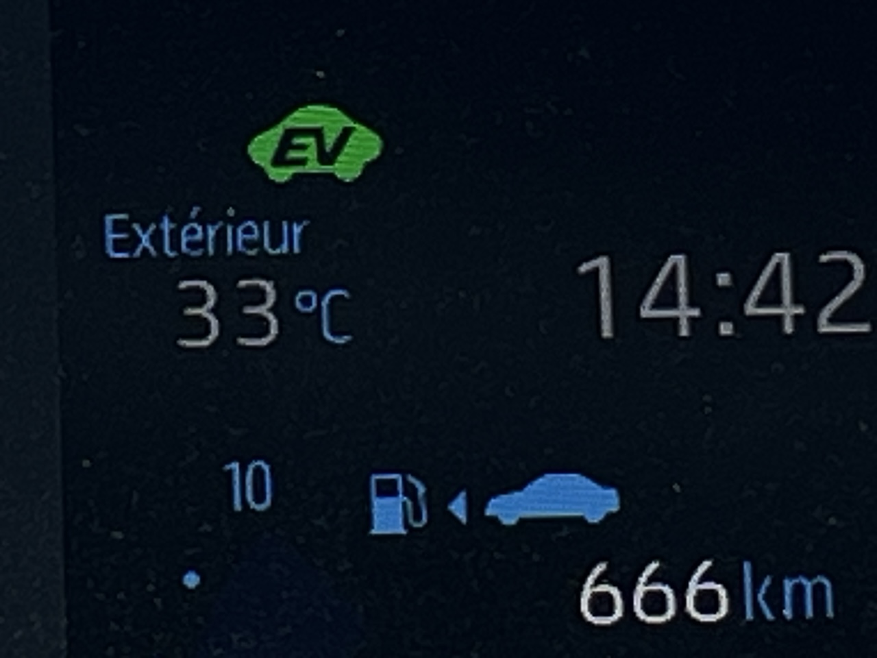 Météo : instabilité orageuse et alizé soutenu sur la Nouvelle-Calédonie ...